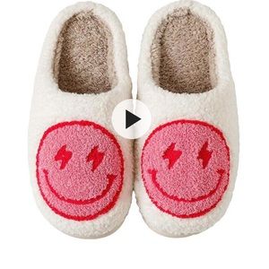 Shoes | Pink Preppy Smiley Face Slippers | Poshmark